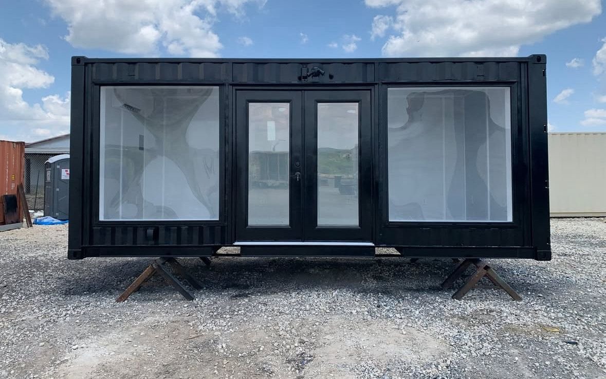 20FT CONTAINER WITH DOUBLE WINDOW - Grays Containers